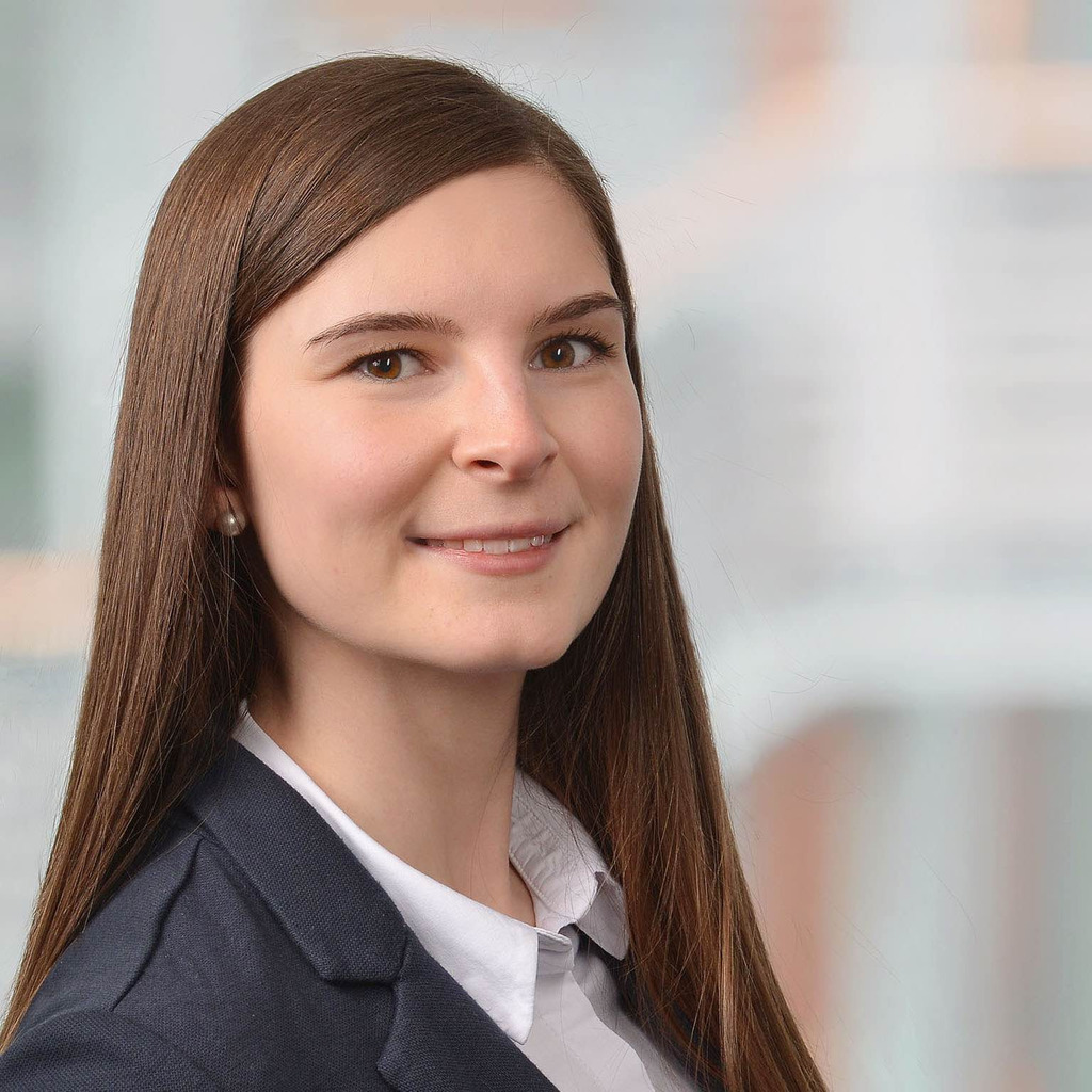 Natalie Grünemeier - Produktionscontroller - Fresenius Medical Care | XING