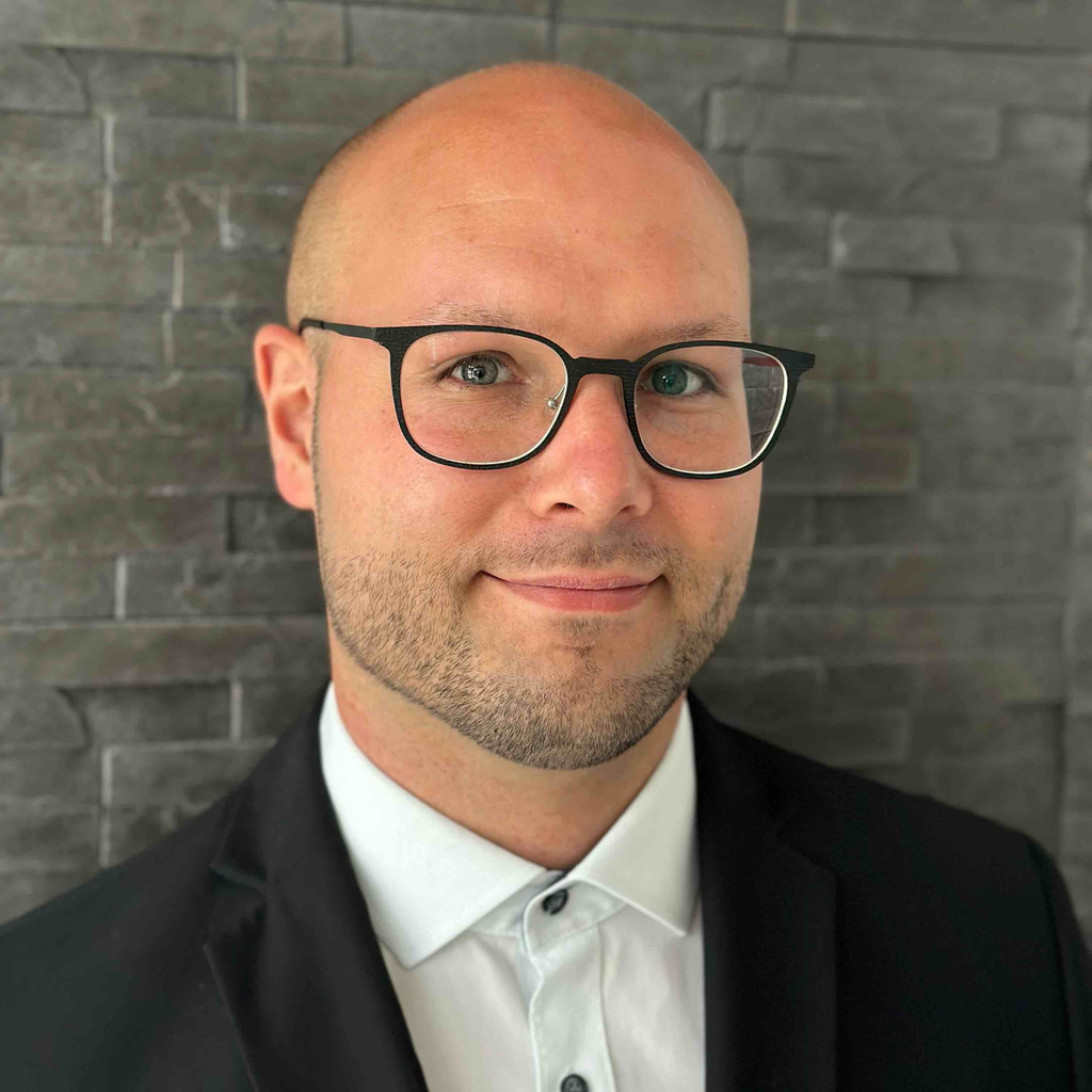 Christopher Hartung - Vertriebsmitarbeiter Innendienst / Vertriebsmitarbeiter Export - Eka ...