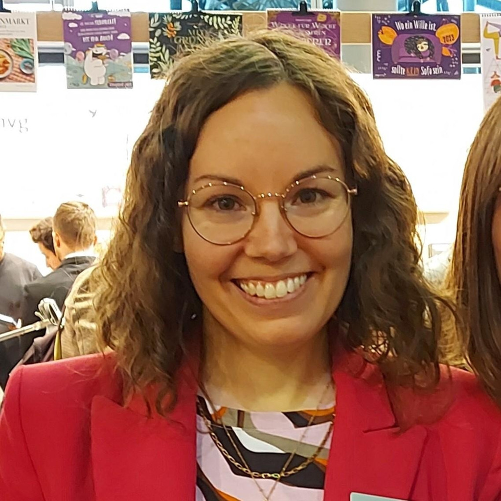 Claudia Graßl - Kundenmanagerin - Alexander Herrmann Vertrieb ...