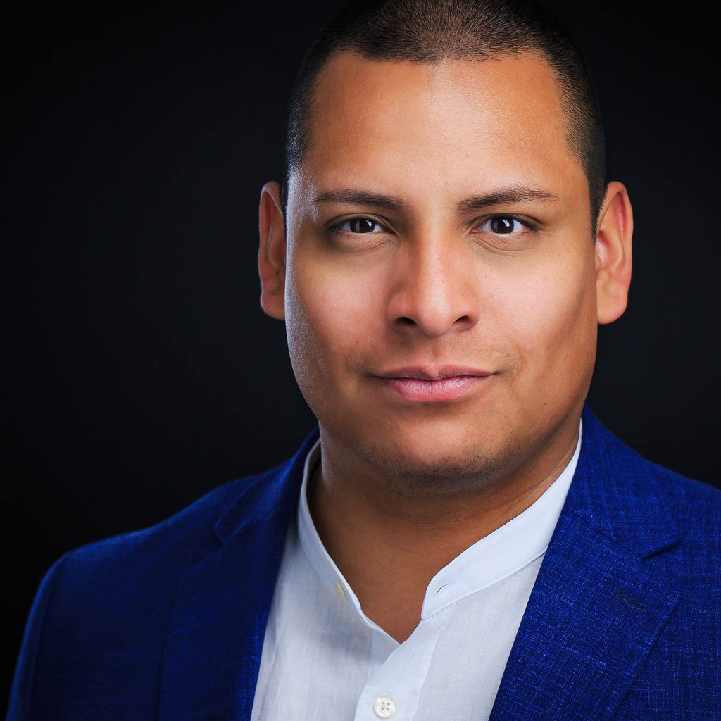 Manuel Brenner - Category Manager Implants & Complex Products - Helios ...