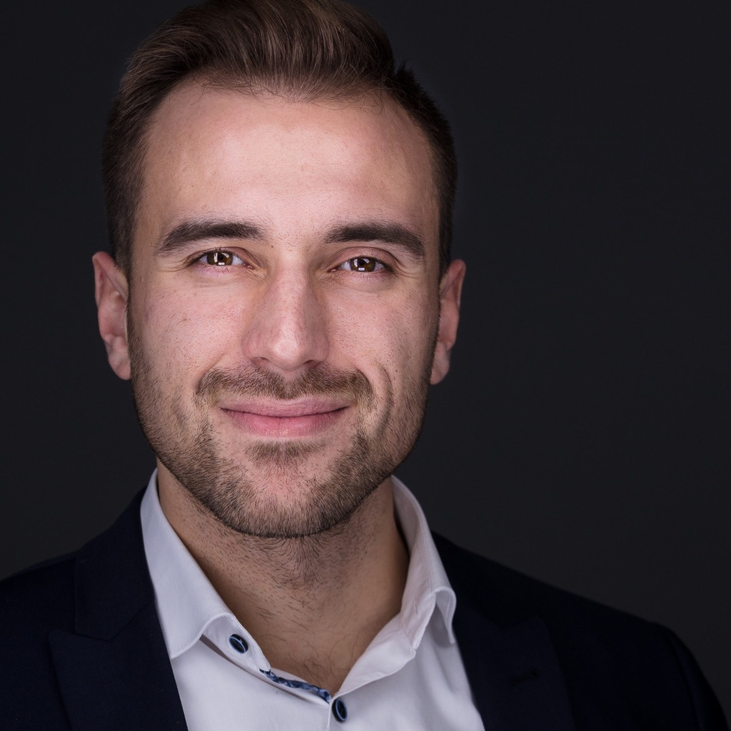 Rudolf Springer - Porsche Verkaufsberater Neu- und Gebrauchtwagen ...