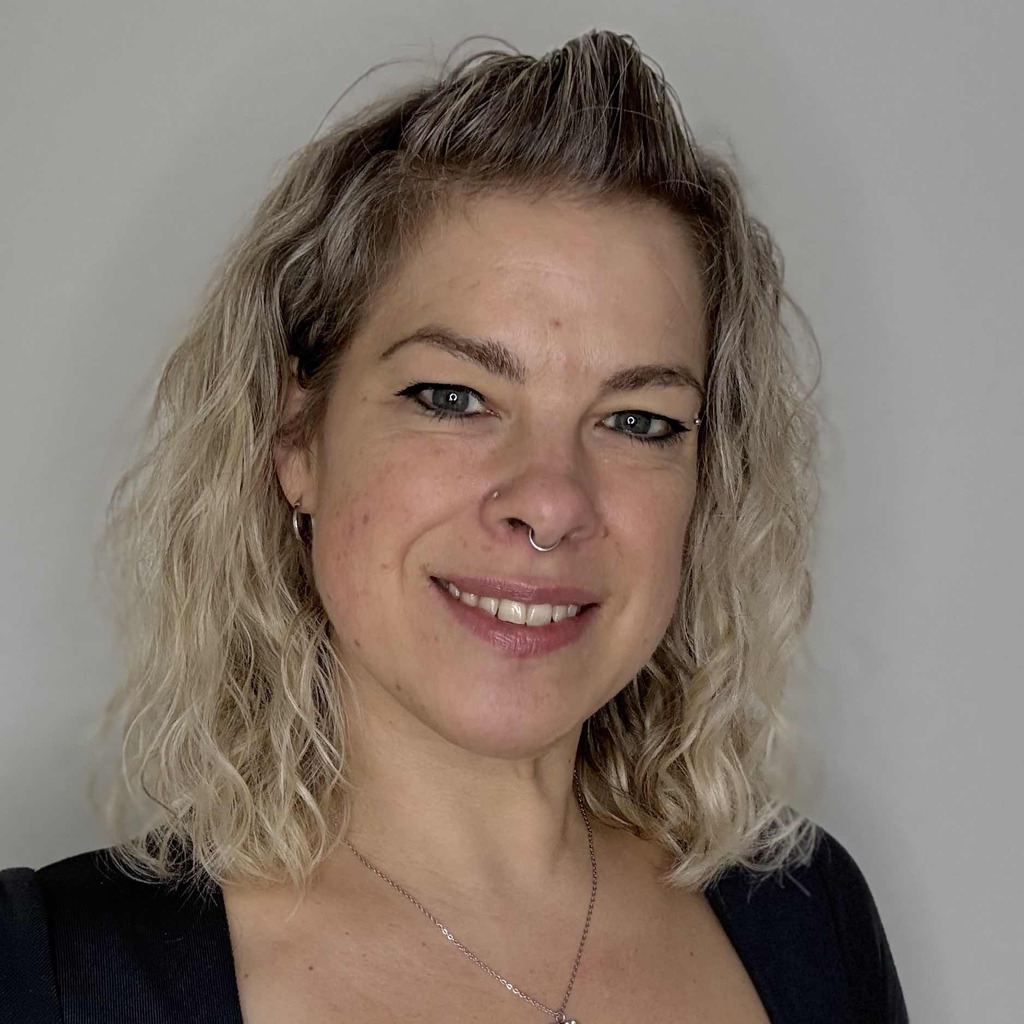 Kathrin Wild - Nailartist, Fachfußpflegerin, Fachkosmetikerin ...