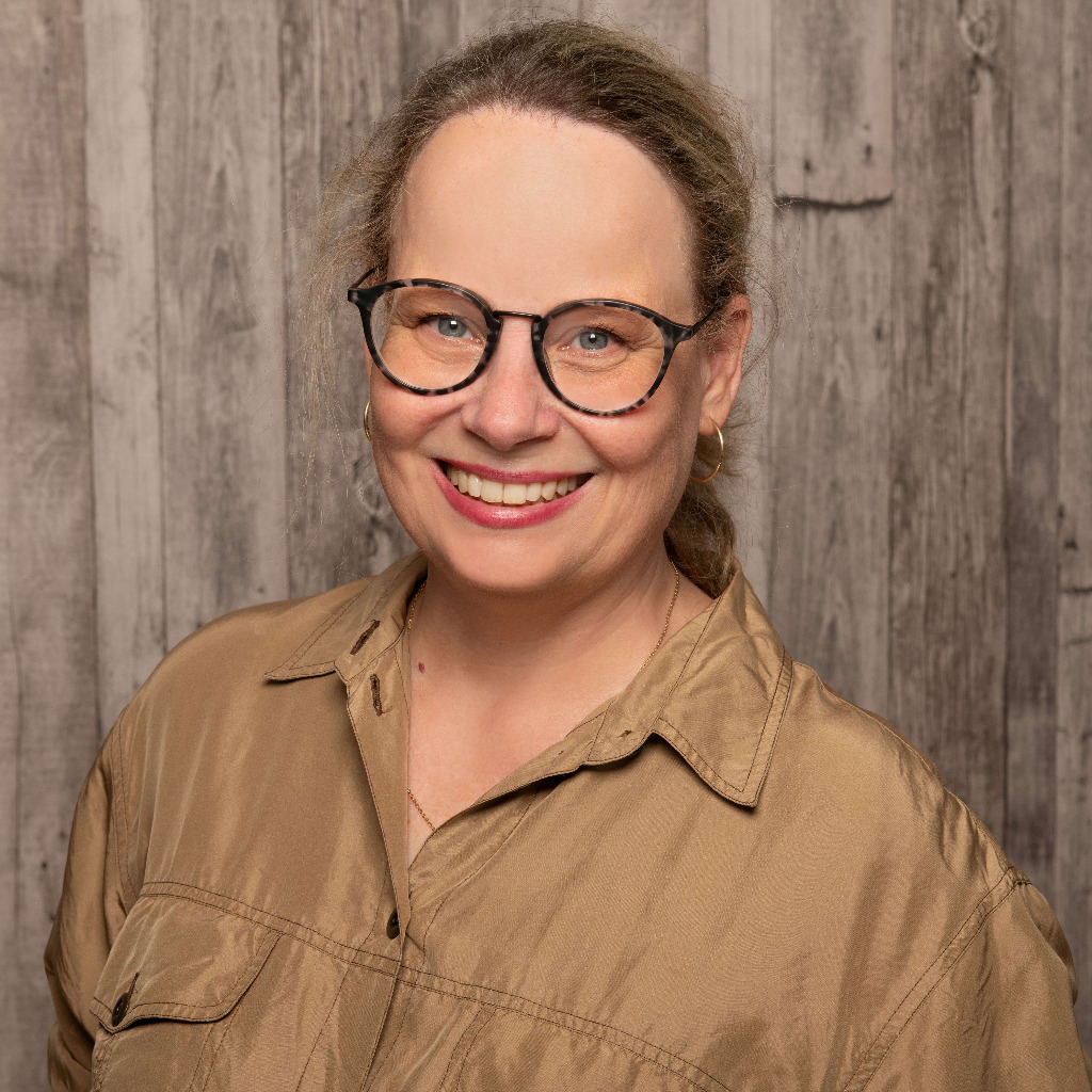 Kerstin B. Elwert - Sachbearbeitung Zahlungsverkehr & Kartenemittenten ...