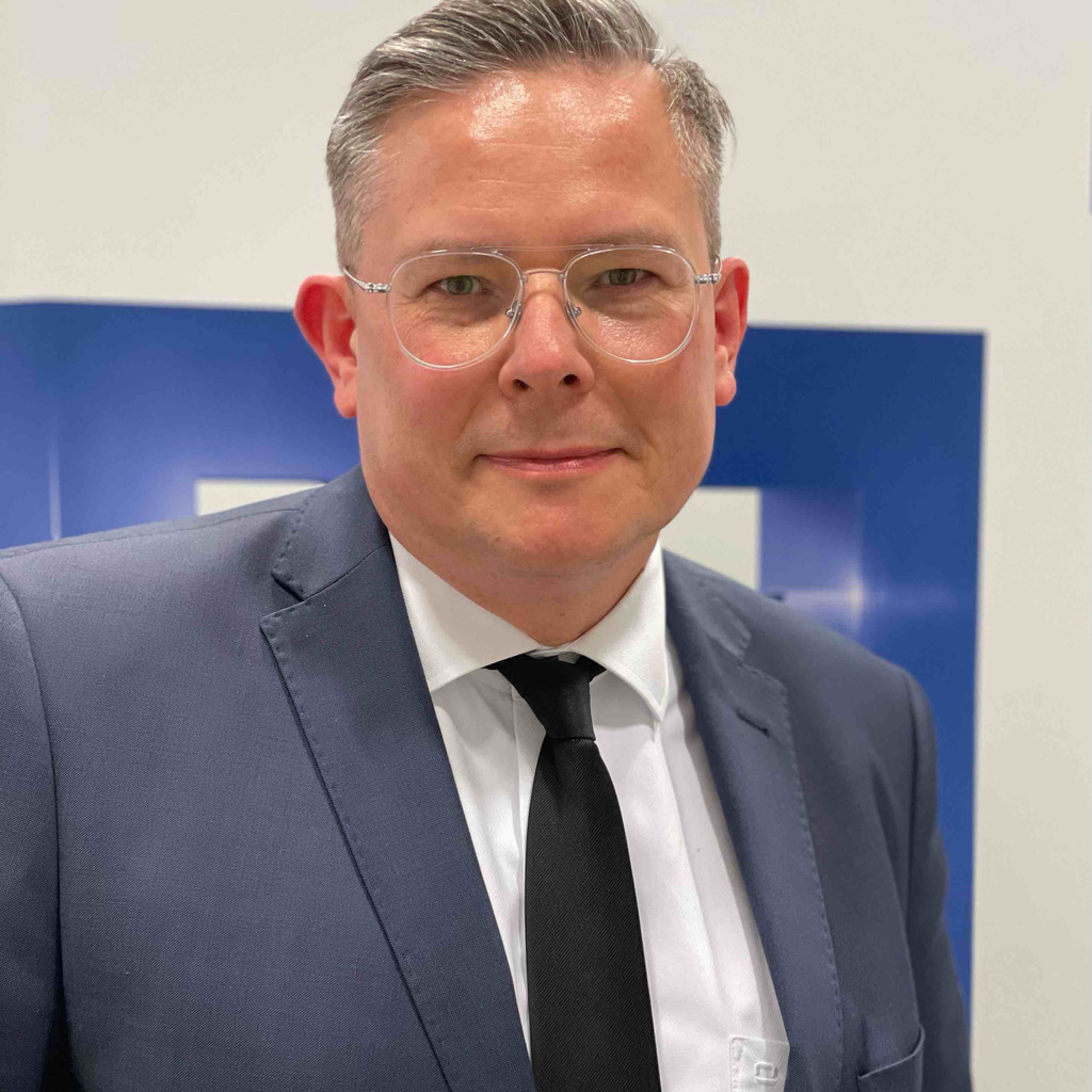 Jürgen Gerau - Senior Experte Private Banking - Deutsche Bank AG | XING