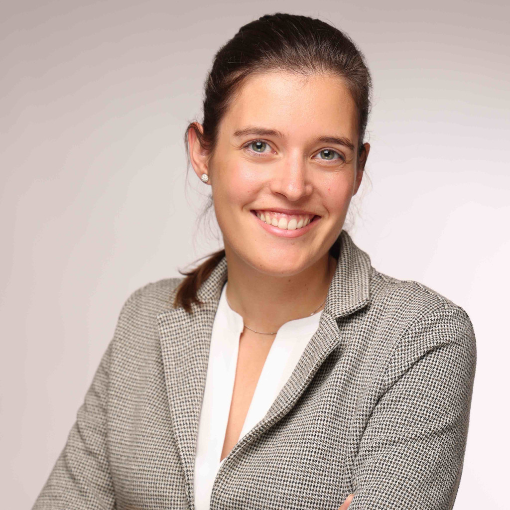 Kim Bremm - Beraterin Firmenkunden - Deutsche Bank AG | XING