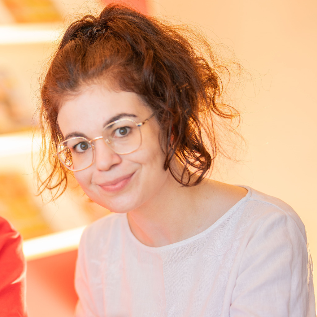 Lea Hermann - Redakteurin (Elternzeitvertretung) - FUNKE | XING