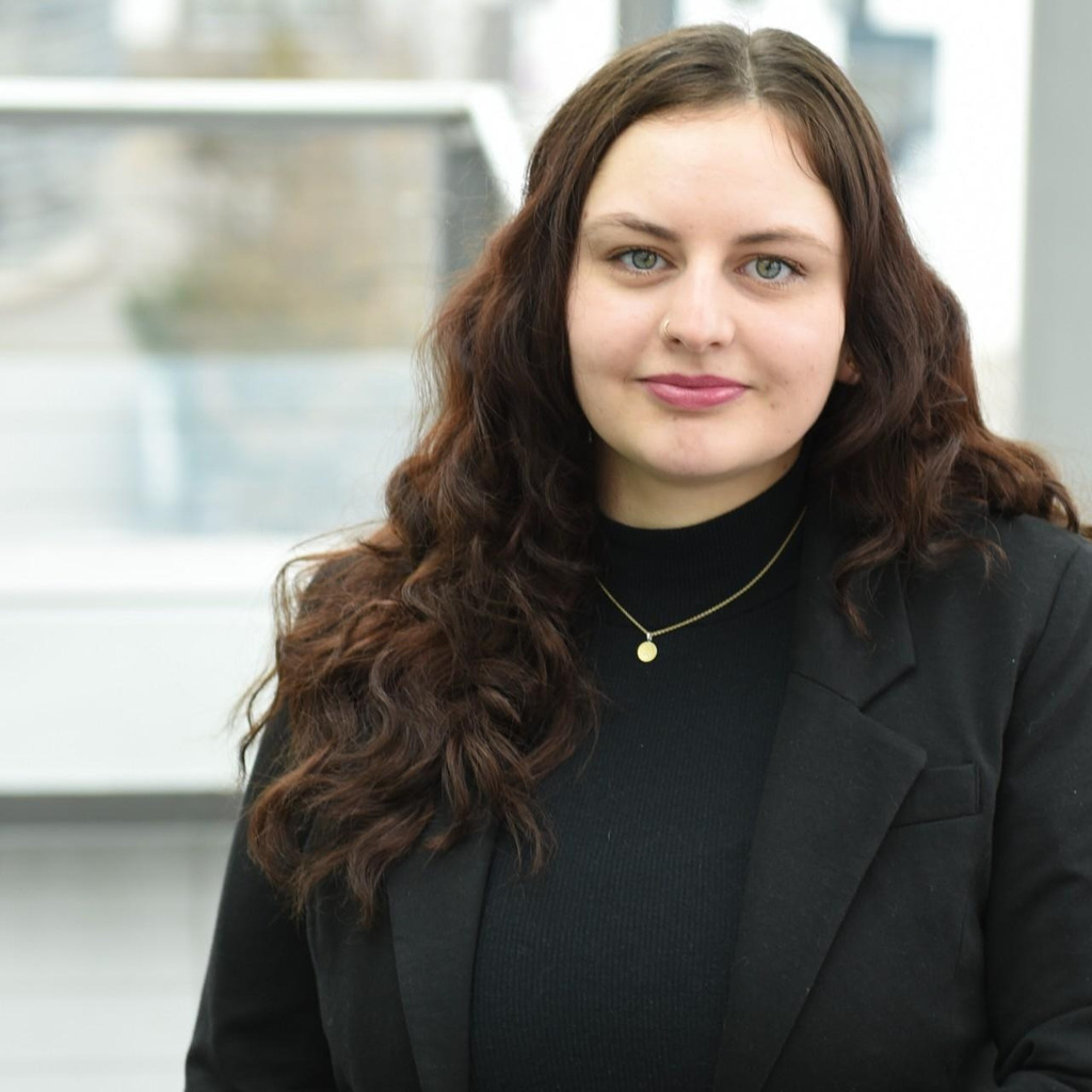 Celia-Maria Geisler - Software Integration & Coordination Engineer ...