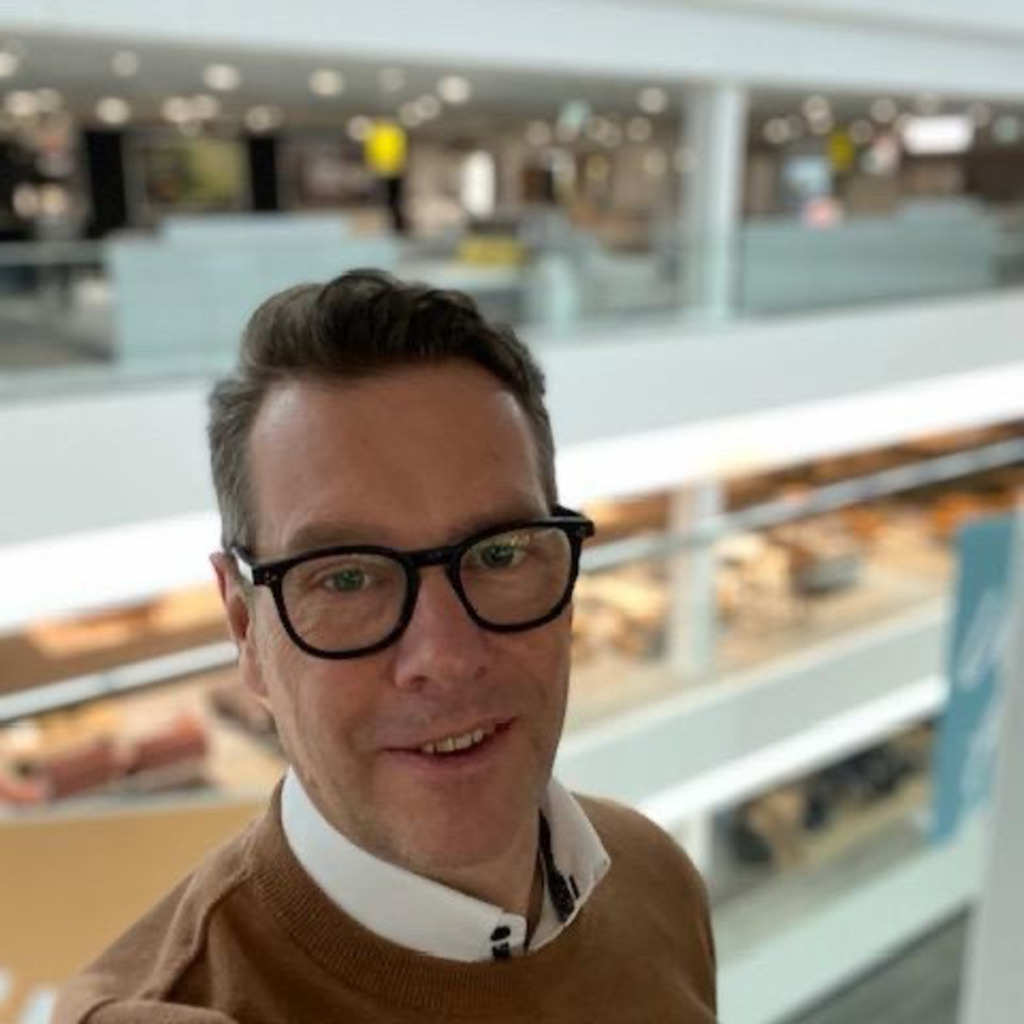 Oliver Gasser - Geschäftsleiter - Möbel Martin B.V. & Co. KG | XING