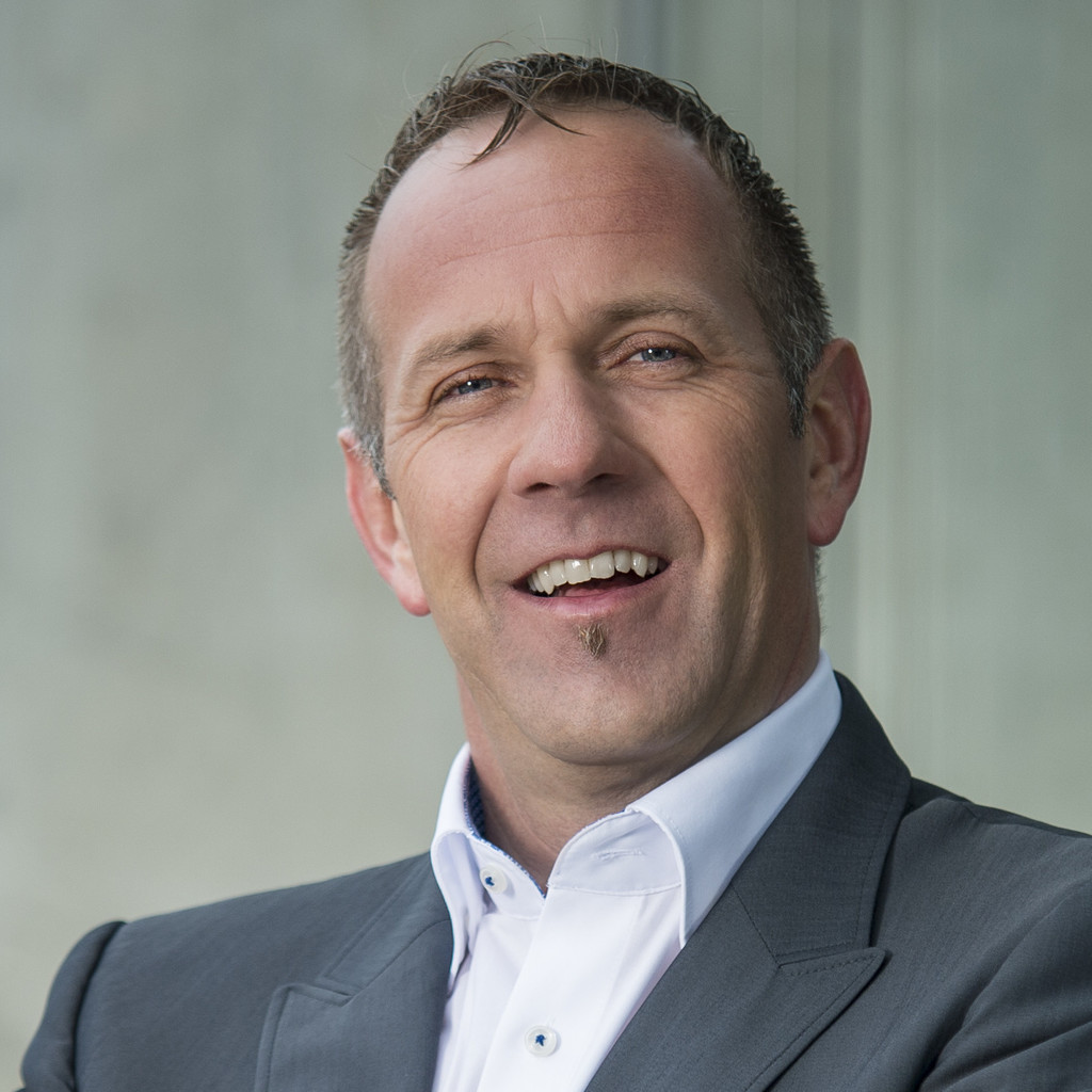 Roland Küng - CEO - Hunziker AG | XING