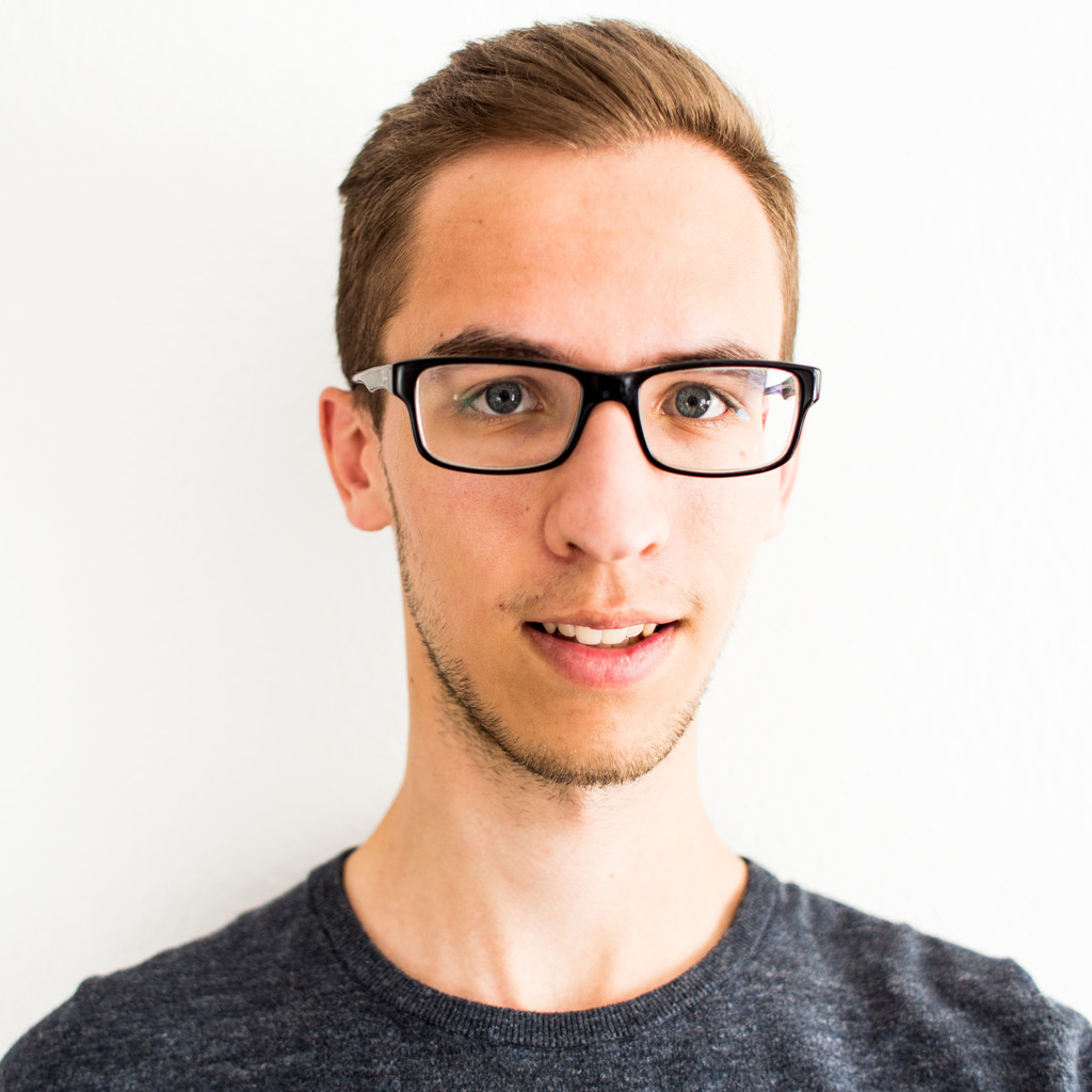 Leon Peter - 3D-Design & Management - Hochschule Fresenius | XING