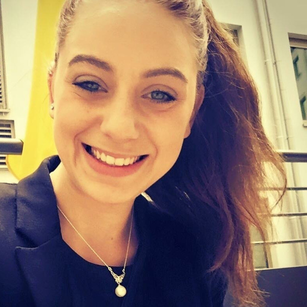 Sarah Seitz - Boutique Specialist - Nespresso Deutschland GmbH | XING