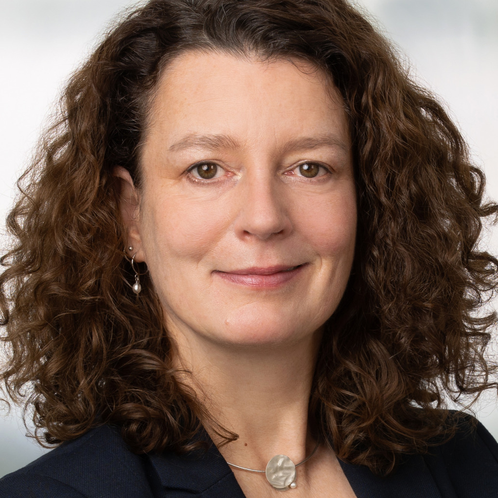 Dr. Claudia Sabic - Lektoratsleiterin Sachbuch - Westend Verlag ...