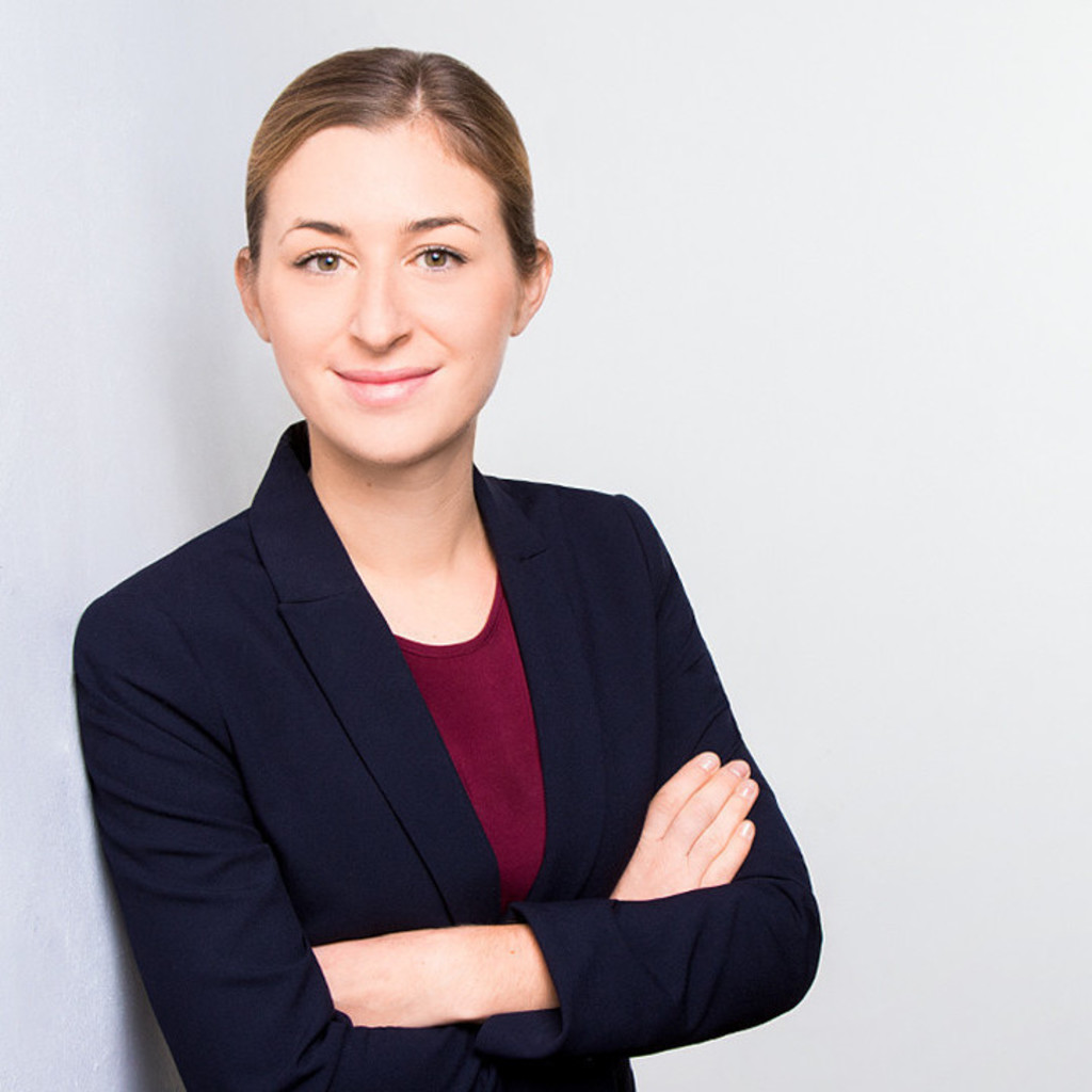 Laura Bleier - Trainee Communications - Covestro | XING