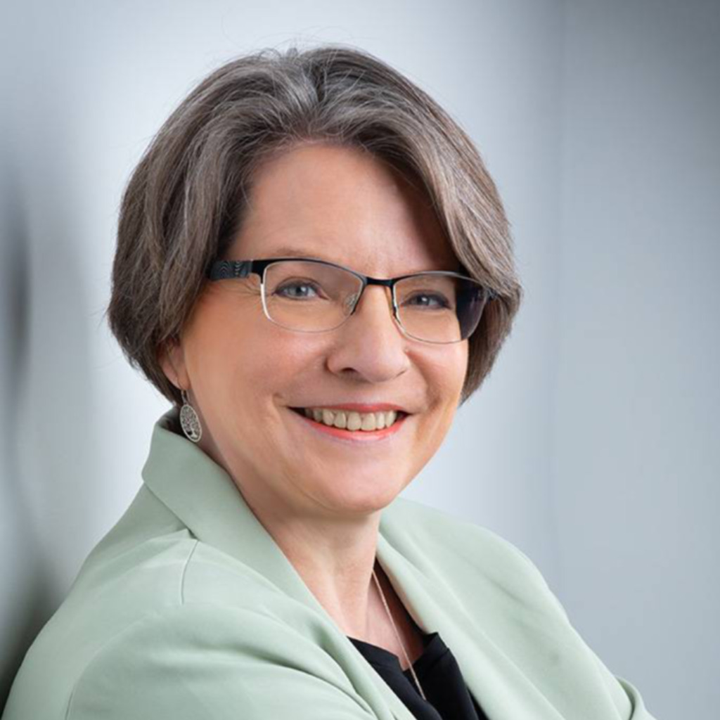 Alexandra Bergmann - Executive Assistant / Senior HR Projectmanager ...