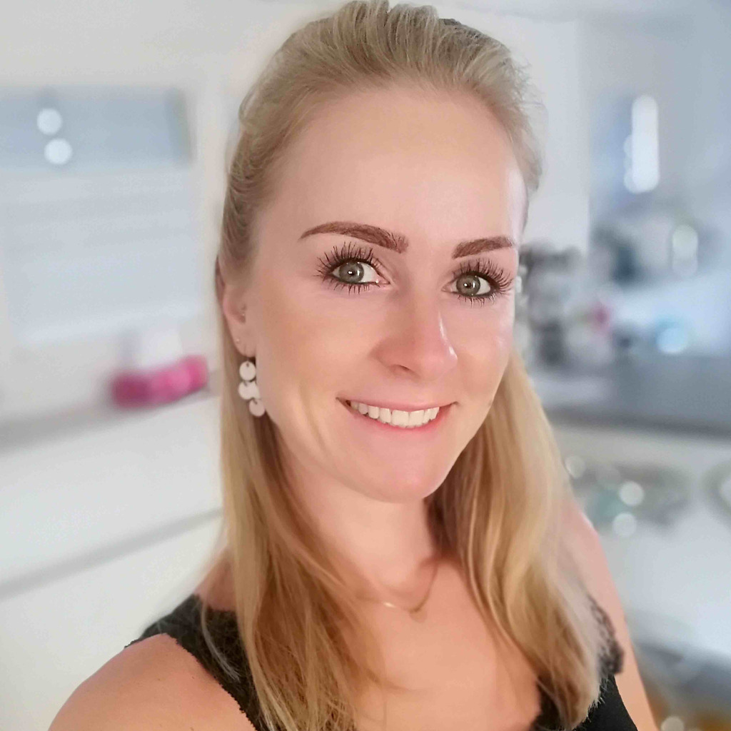 Manja Hildebrand - Studynurse - Klinische Forschung Berlin | XING