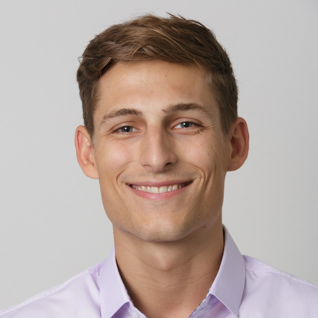 Steven Walker's Instagram, Twitter & Facebook on IDCrawl