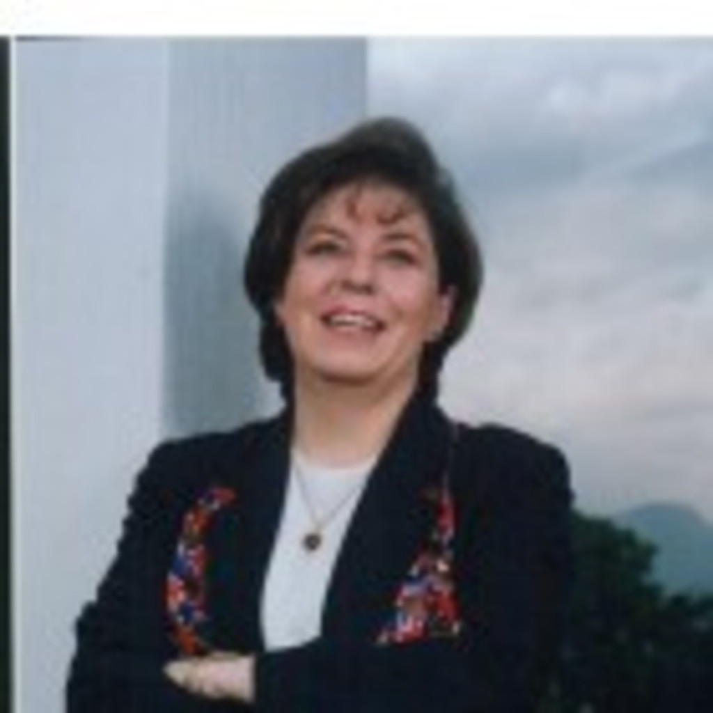 Carmen Graham - Board Member - Quimica Suiza | XING