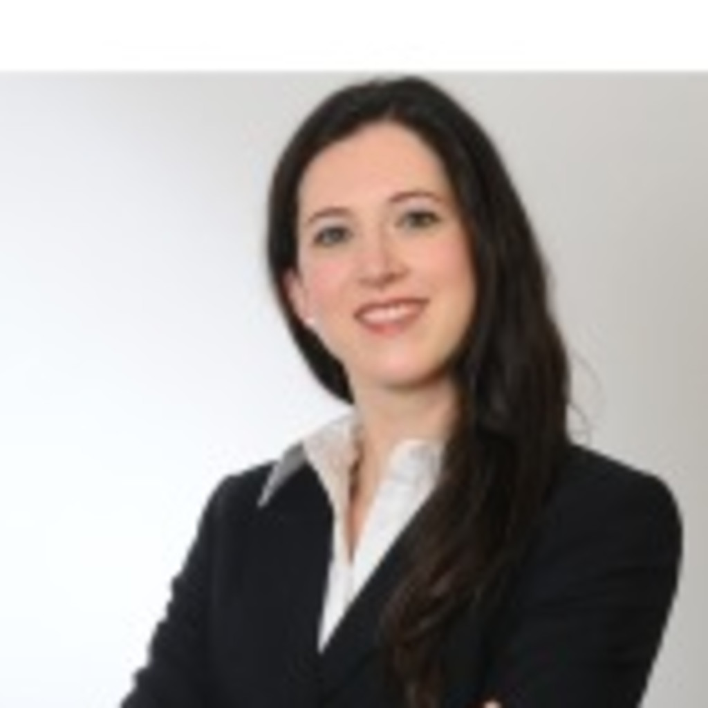Iva Julia Steven - Junior Microsoft Dynamics Consultant - IBM France | XING