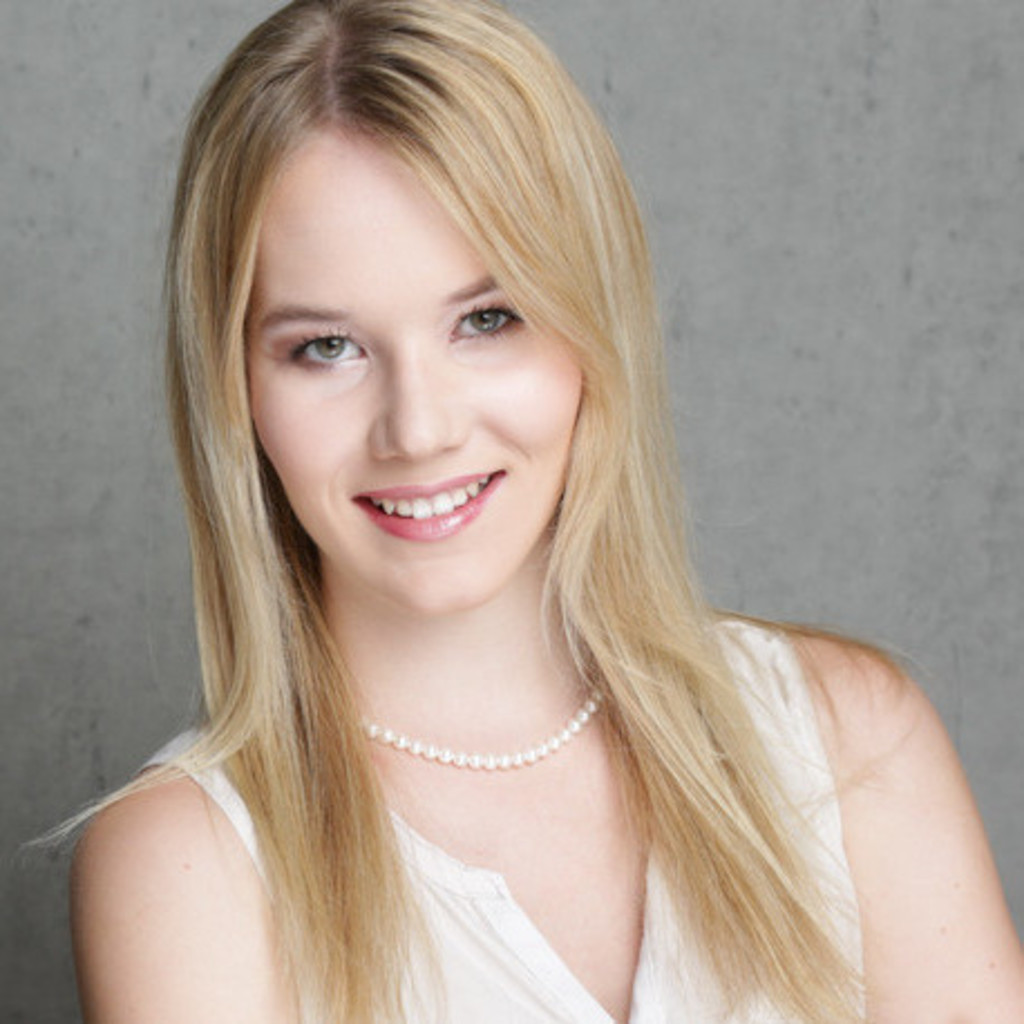 Marie-Christin Kropf - Betriebswirtschaft Controlling - HFH Hamburger ...