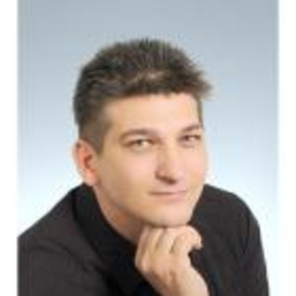 Robert Moll's Instagram, Twitter & Facebook on IDCrawl