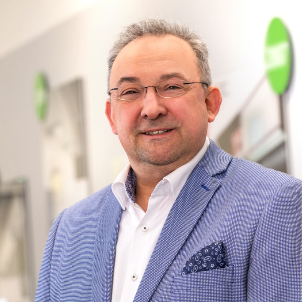 Flögel aus Enger in der Personensuche von Das Telefonbuch