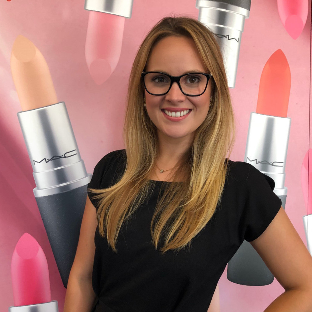 Lea Wald - MAC Merchandising Coordinator - MAC Cosmetics | XING