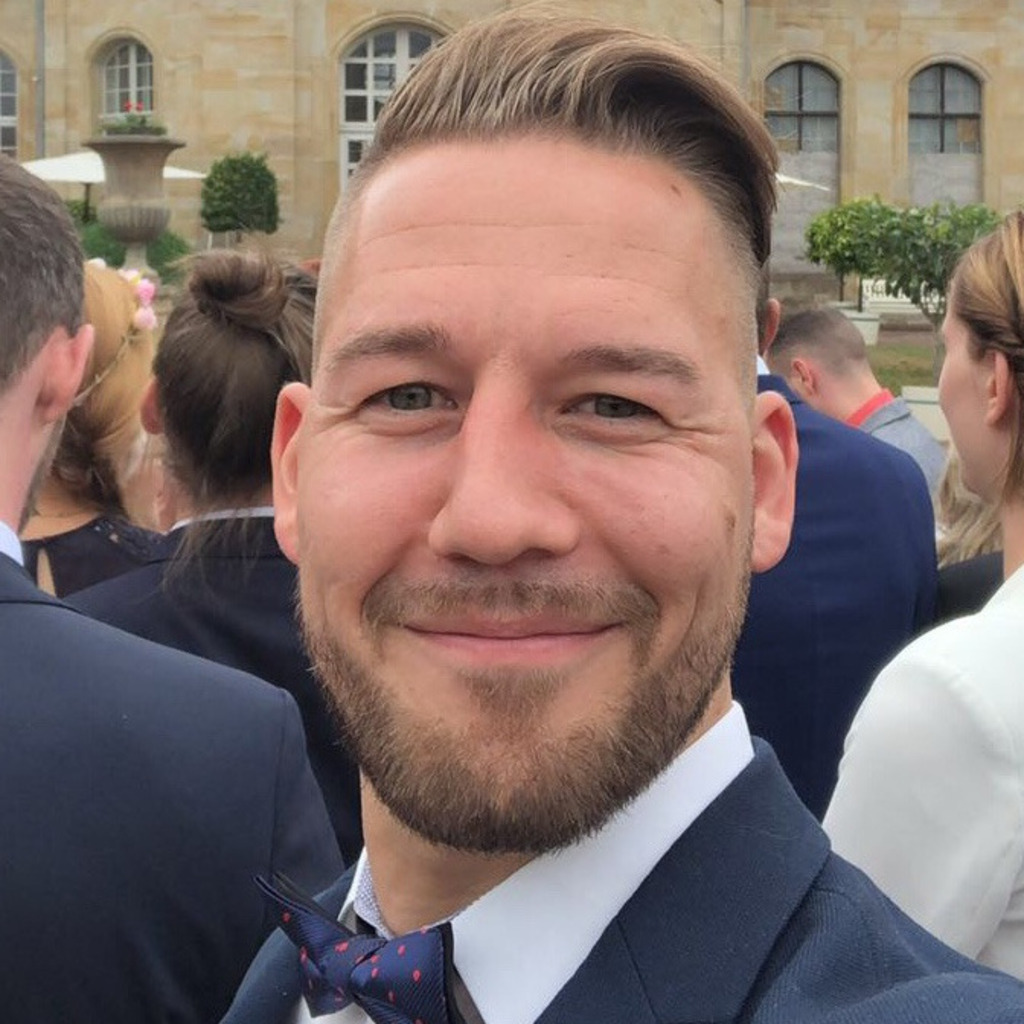 Oliver Faust - Baufinanzierungsspezialist - BauDarlehen24 ...