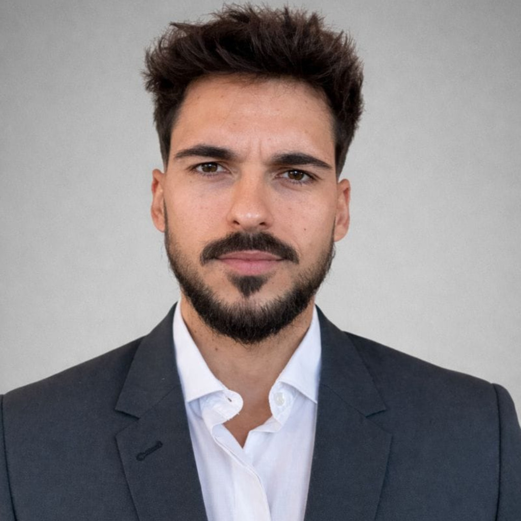 Cristian Salinas - Berufskraftfahrer - Disfrimur S.L. | XING