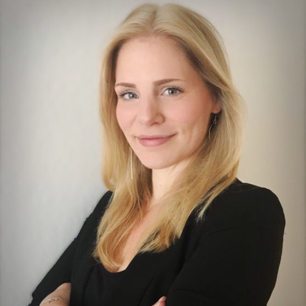 Stefanie Neuhaus - Einkaufsassistentin - BestSecret Group | XING