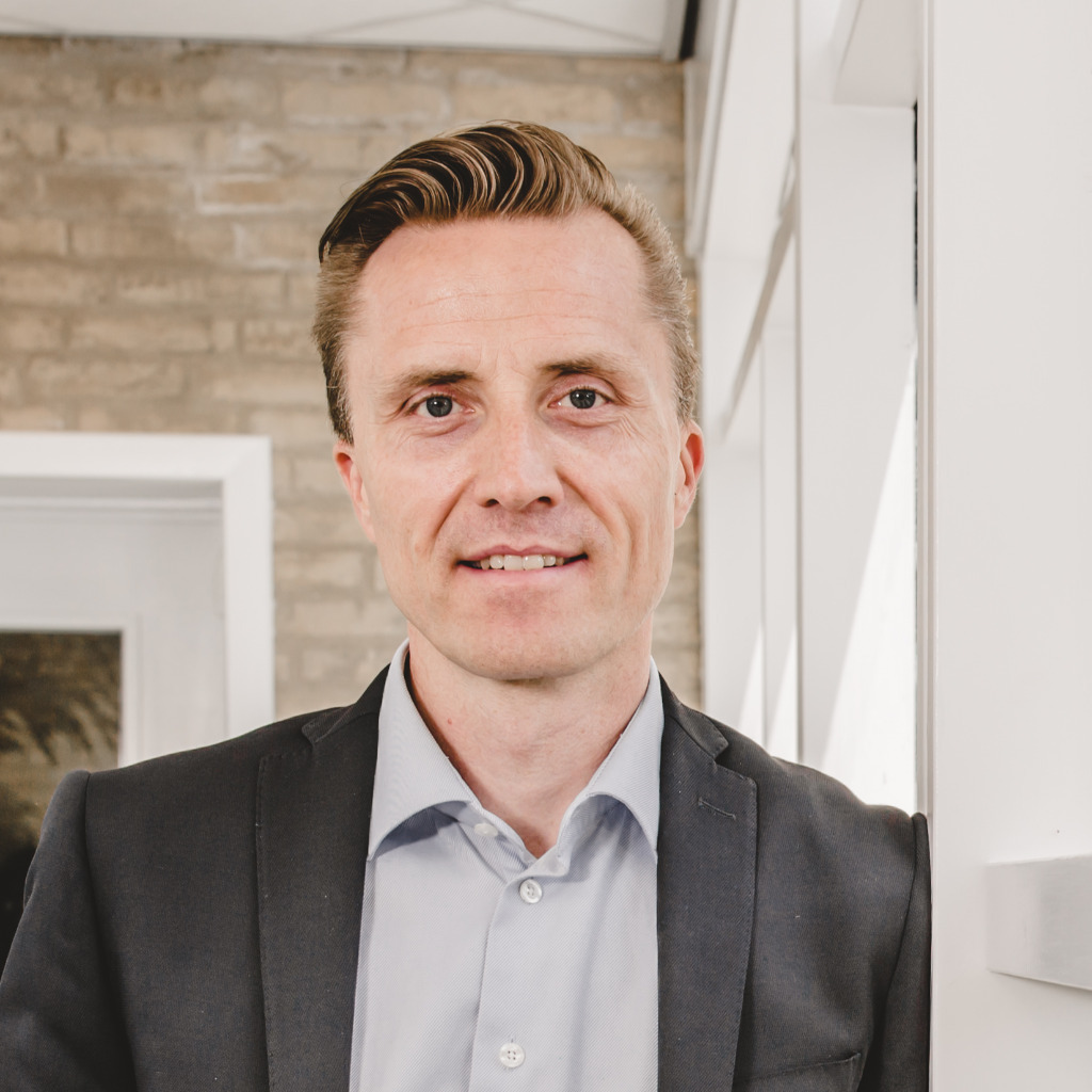 Jesper Broberg - President & Treasurer - Master Value People Corp. | XING