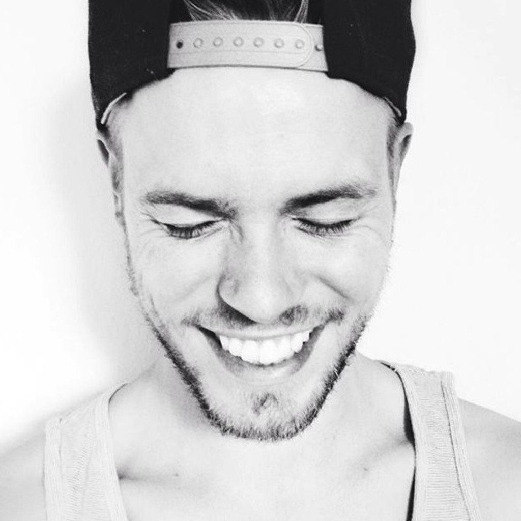 Florian Ferino - Hair und Make-up Artist - Florian Ferino | XING