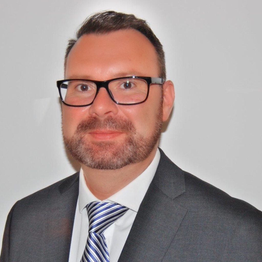 Thomas Winderl - Leiter der Abteilung Marketing - VR-Bank Ismaning ...