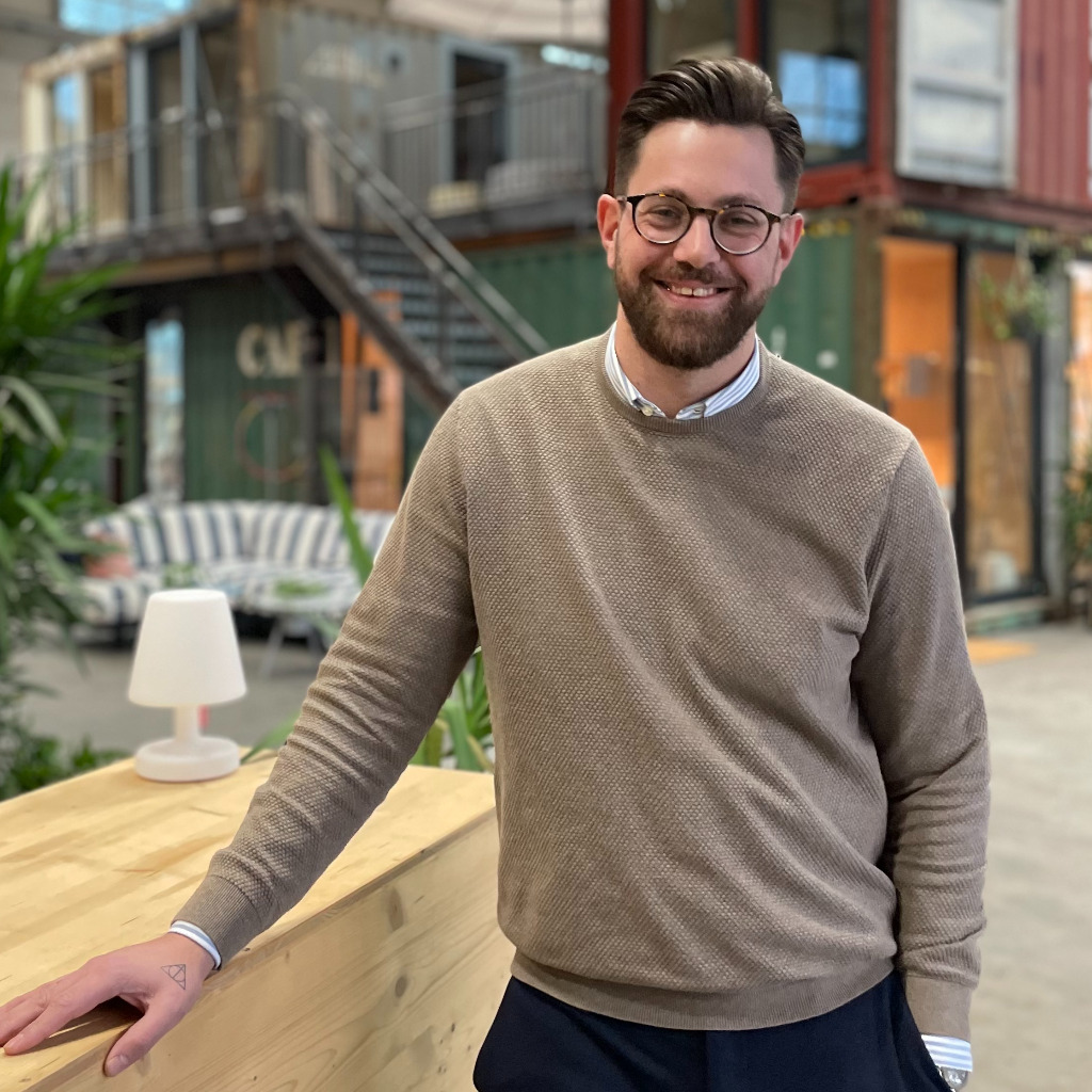 Bernd Schepers - Produktmanager & Consultant - AYVA GmbH & Co. KG | XING