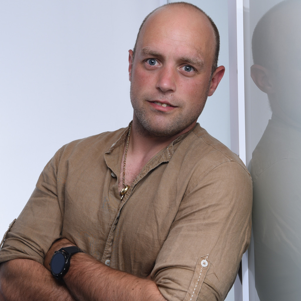 Dimitar Chernev - Fachkraft für Logistik - Dentsply Sirona | XING