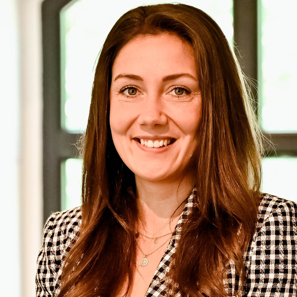 Laura Fischer - Projektmanagerin Kommunikation - Deutscher ...