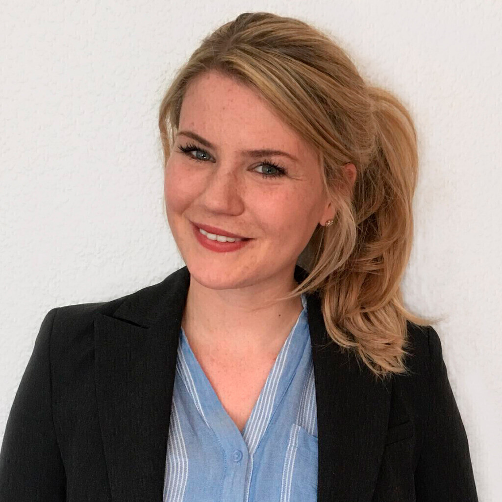 Julia Engel's Instagram, Twitter & Facebook on IDCrawl