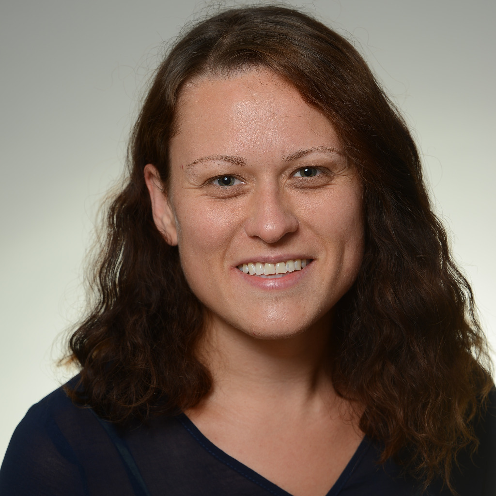 Nadine Simons's Instagram, Twitter & Facebook on IDCrawl