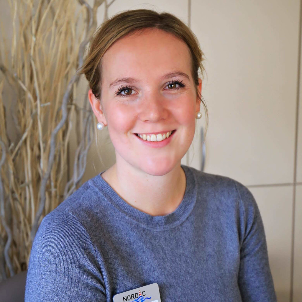 Lisa Loos's Instagram, Twitter & Facebook on IDCrawl