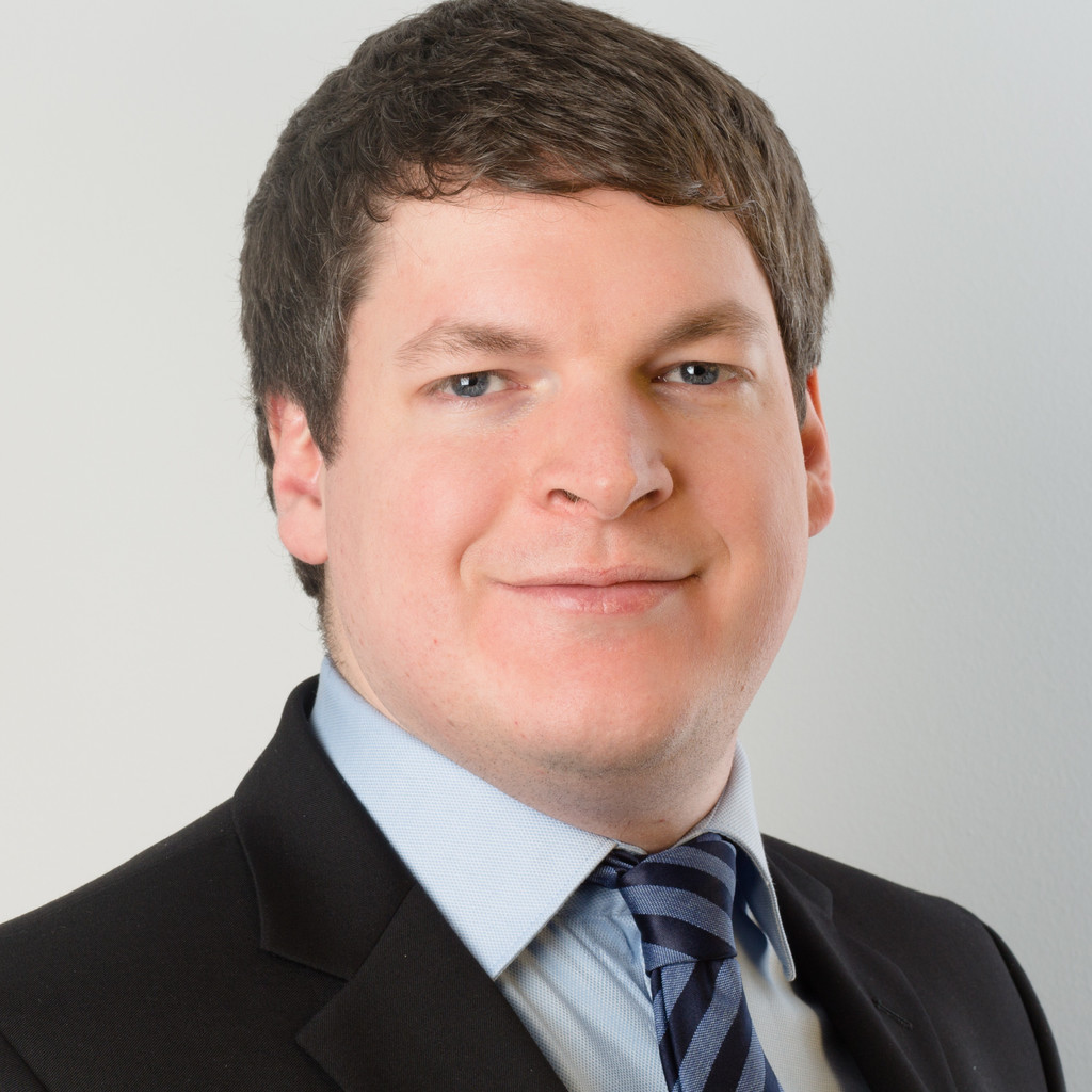 Daniel Junker - Business Consultant - BearingPoint | XING
