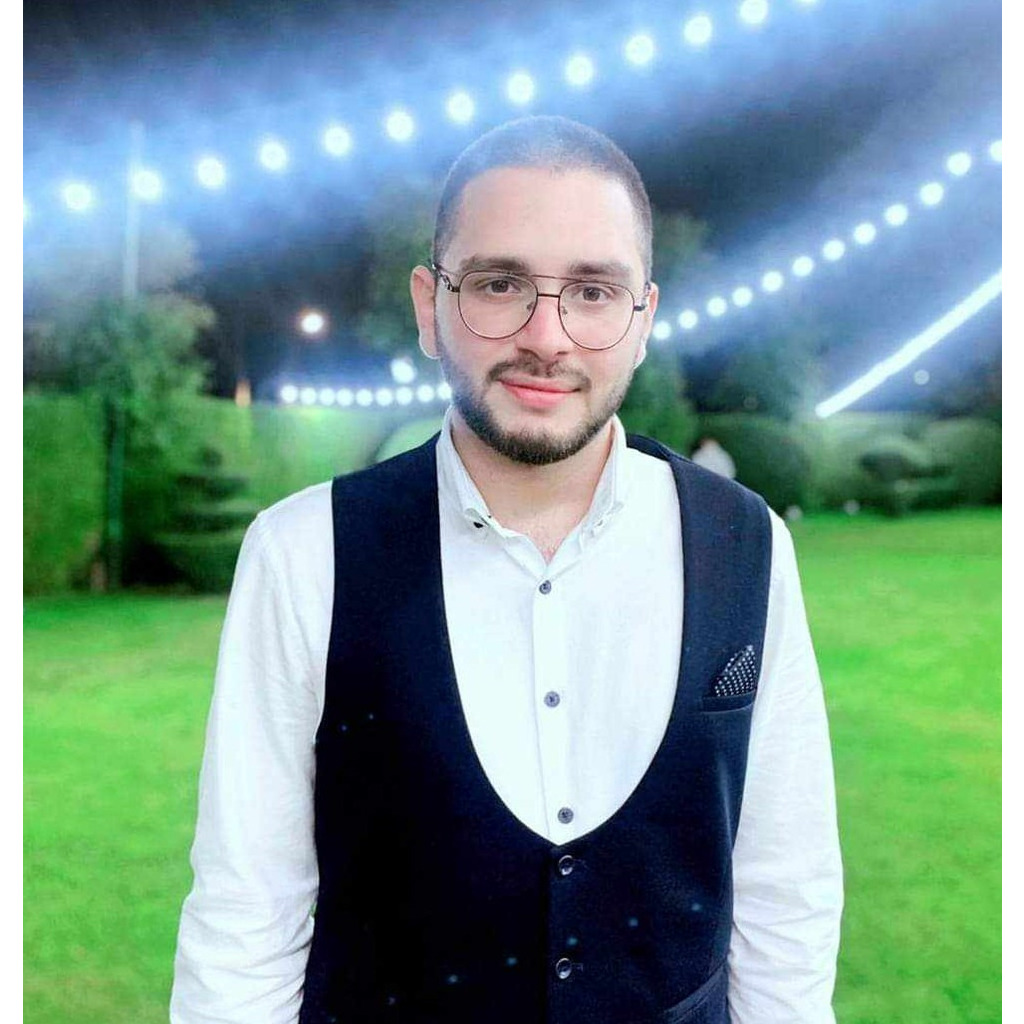 Guka Kutsia - English speaking senior content moderator ...