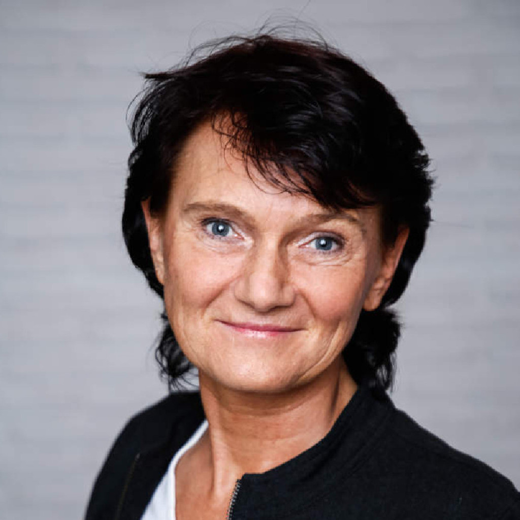 Claudia Carter - Praxisinhaberin - Waldeggpraxis Carter GmbH | XING