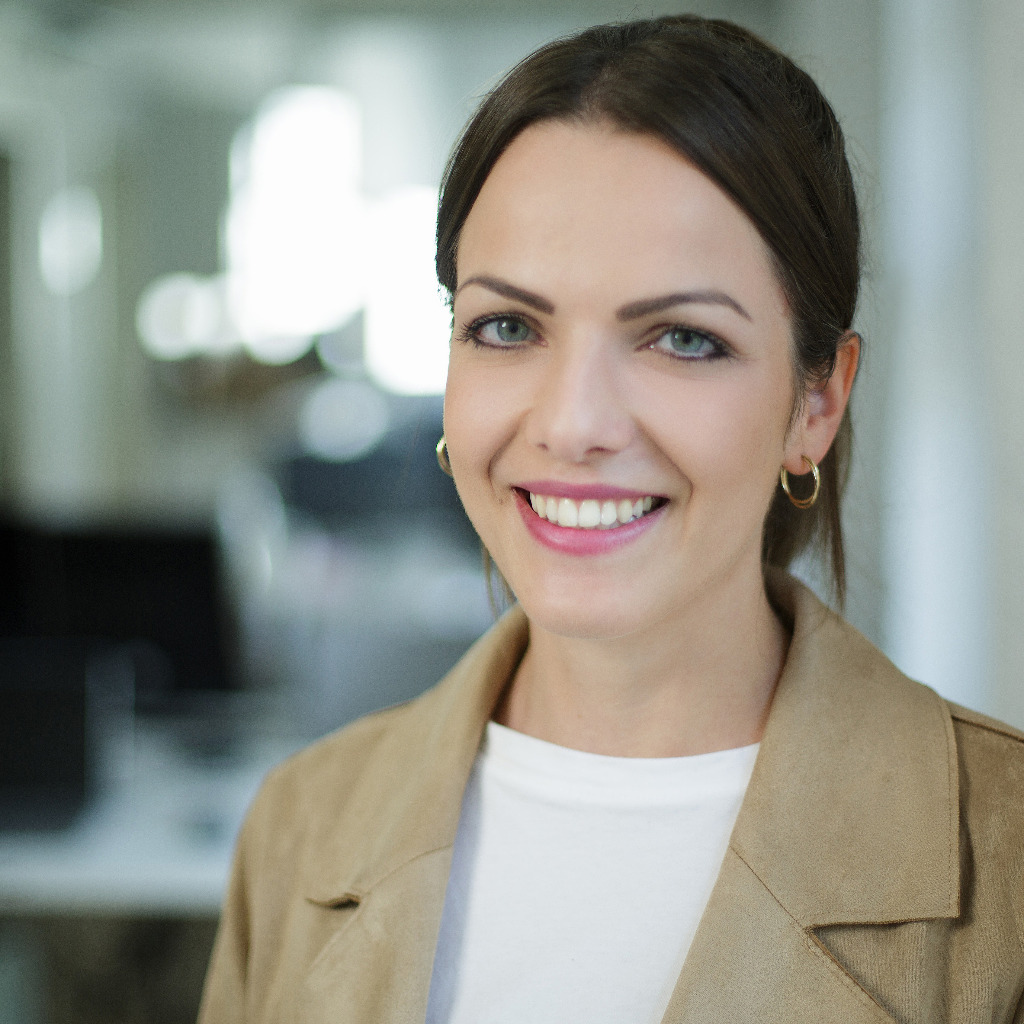 Maria Rehm - Assistenz der Geschäftsführung - expertcloud.de GmbH | XING