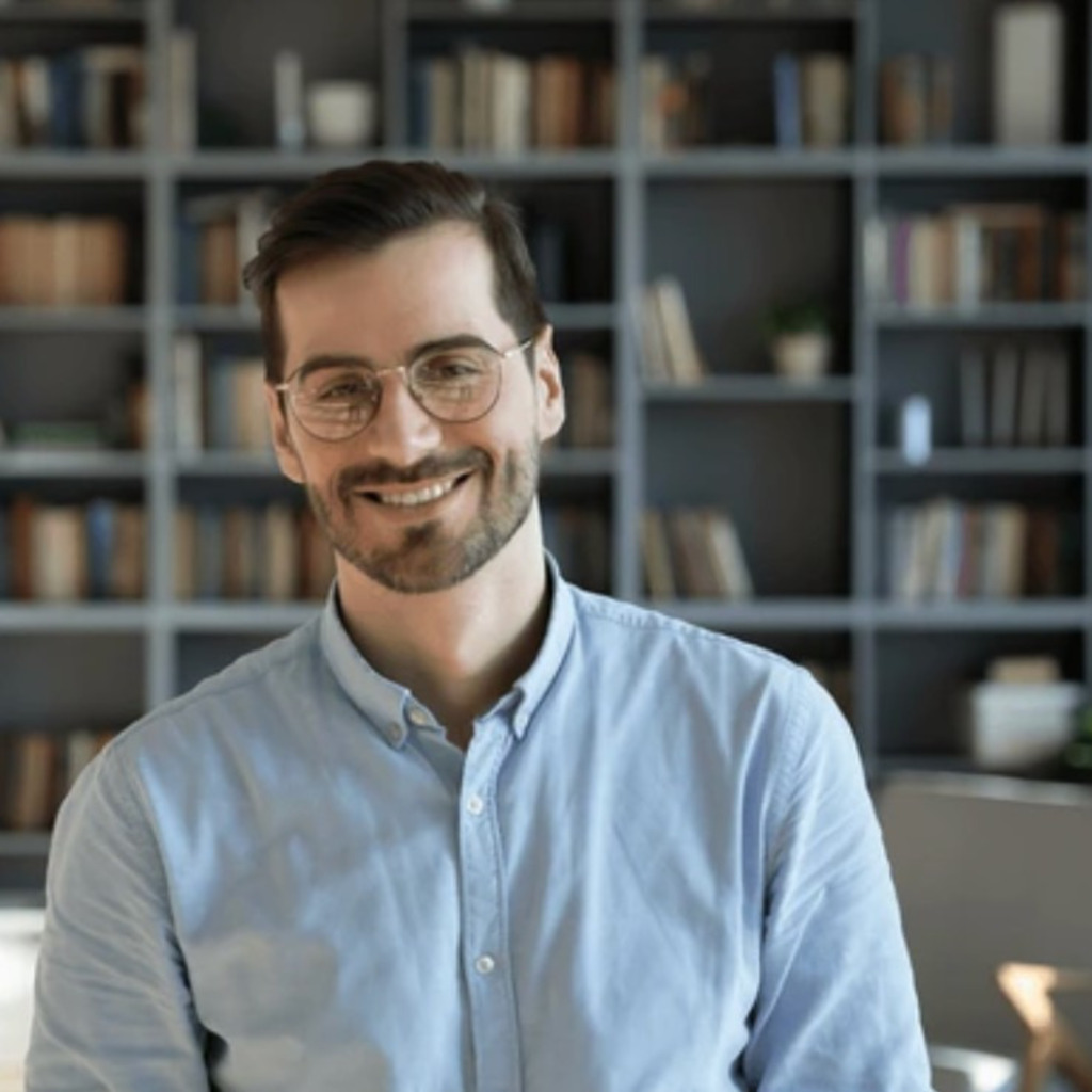 Alex Bauer - Director of Sales Operations - RecTech.Group | XING