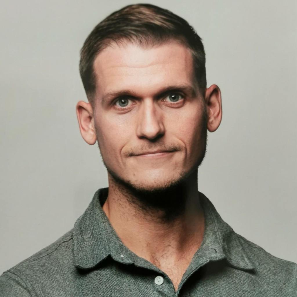 Ing. Robin Henne - Praktikant in der Motorenentwicklung und ...