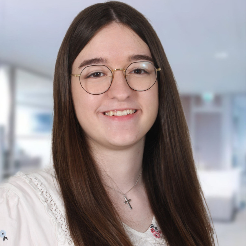 Jacqueline Diehl - Auszubildende Medienkauffrau Digital / Print - Paul ...