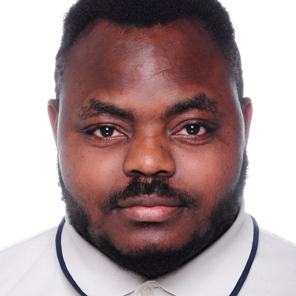 Prof. Victorien Nacer P. Wafé - Geschäftsführender Gesellschafter ...