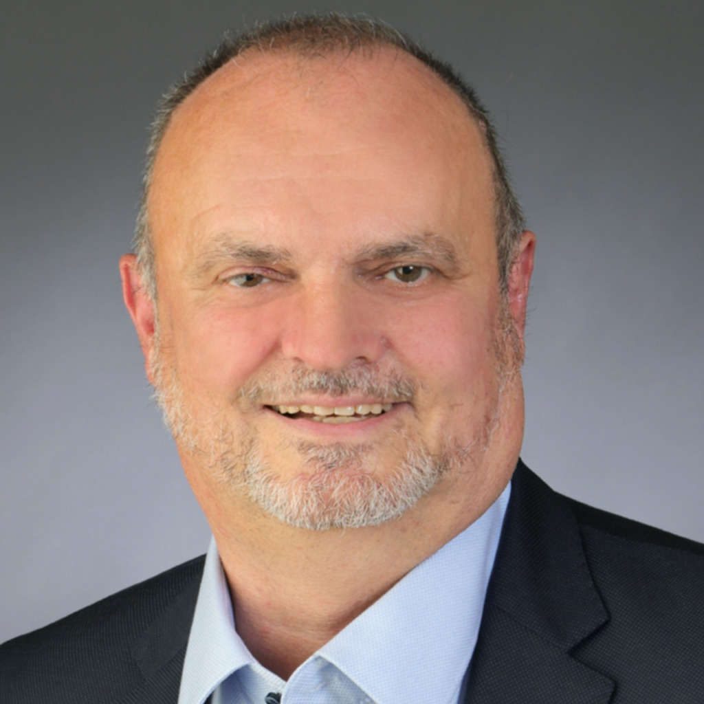 Matthias Henkel - Center Manager - Springer - Sirius Facilities GmbH | XING