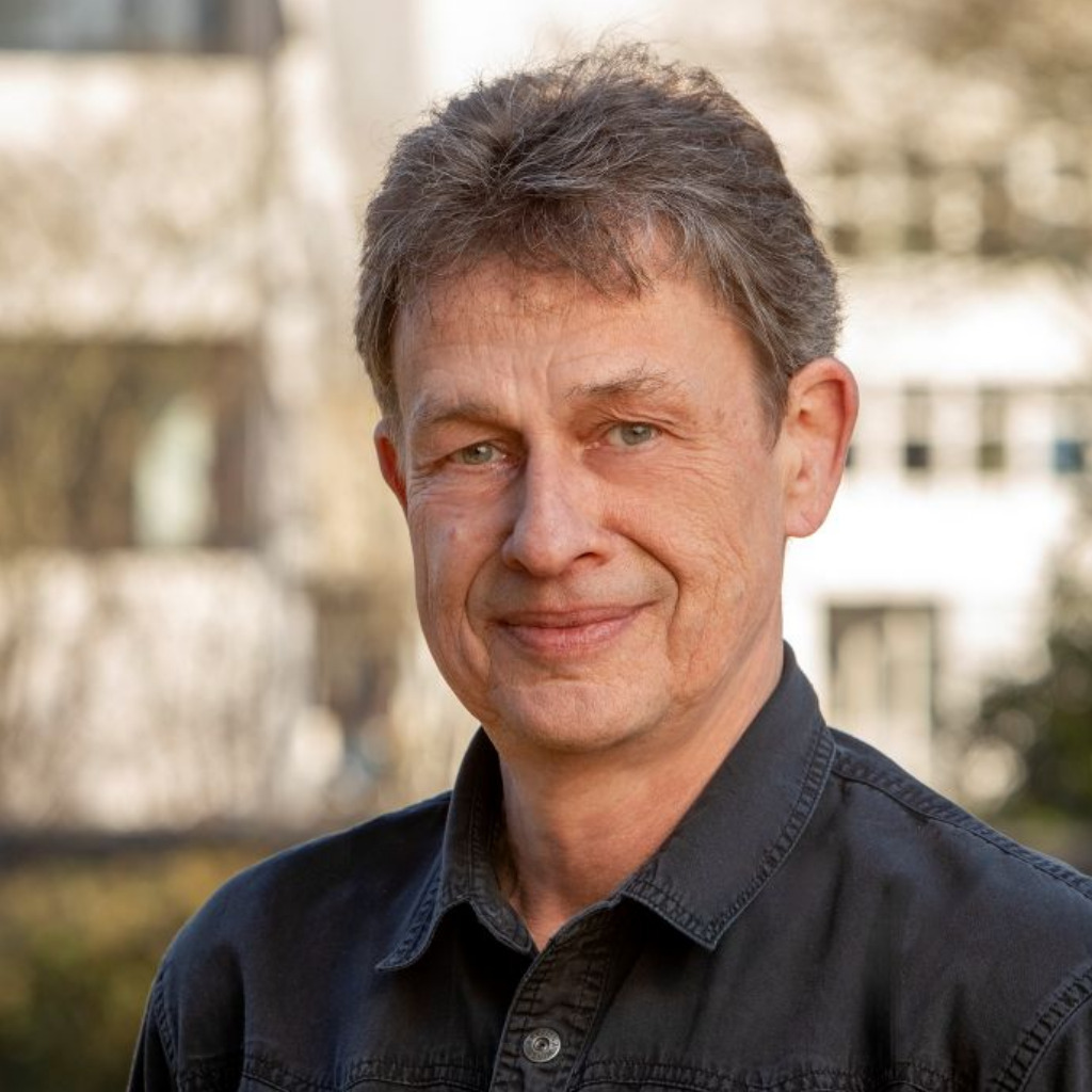 Michael Engel - schichtführer - axel springer | XING