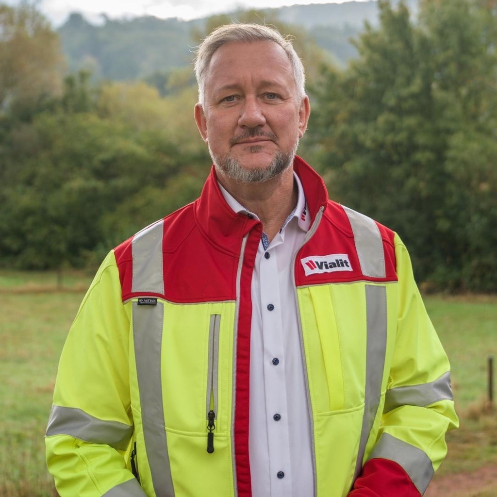 Alexander Axt - Technischer Leiter - Deutsche Vialit GmbH | XING