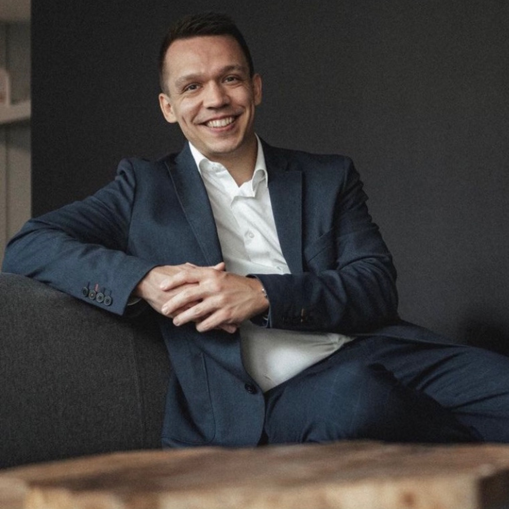 Robert Feldmann - Wirtschaft und Management - Student, FOM – Hochschule für Oekonomie und ...